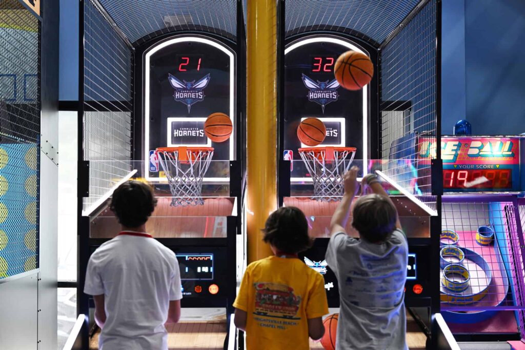 Games & Attractions - Sports Connection